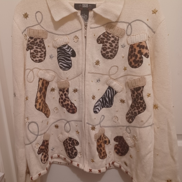 Segue | Sweaters | Segue Christmas Sweater Animal Print Mittens Cream ...